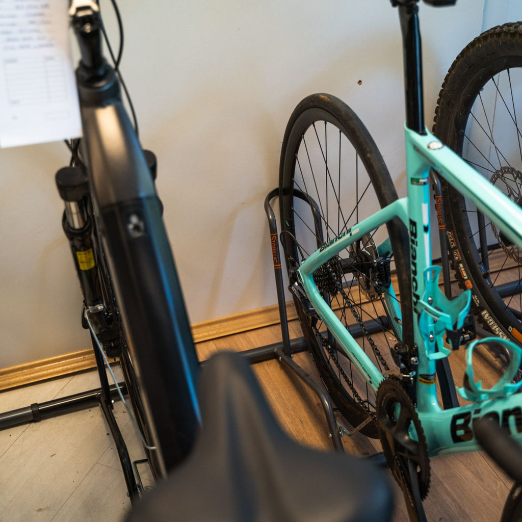 Stabilus - the universal bike stand for every bike – opbikeservice